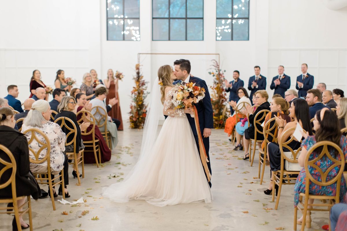 Lindsay & Jonathan || The Distillery – Raleigh-Durham, North Carolina ...